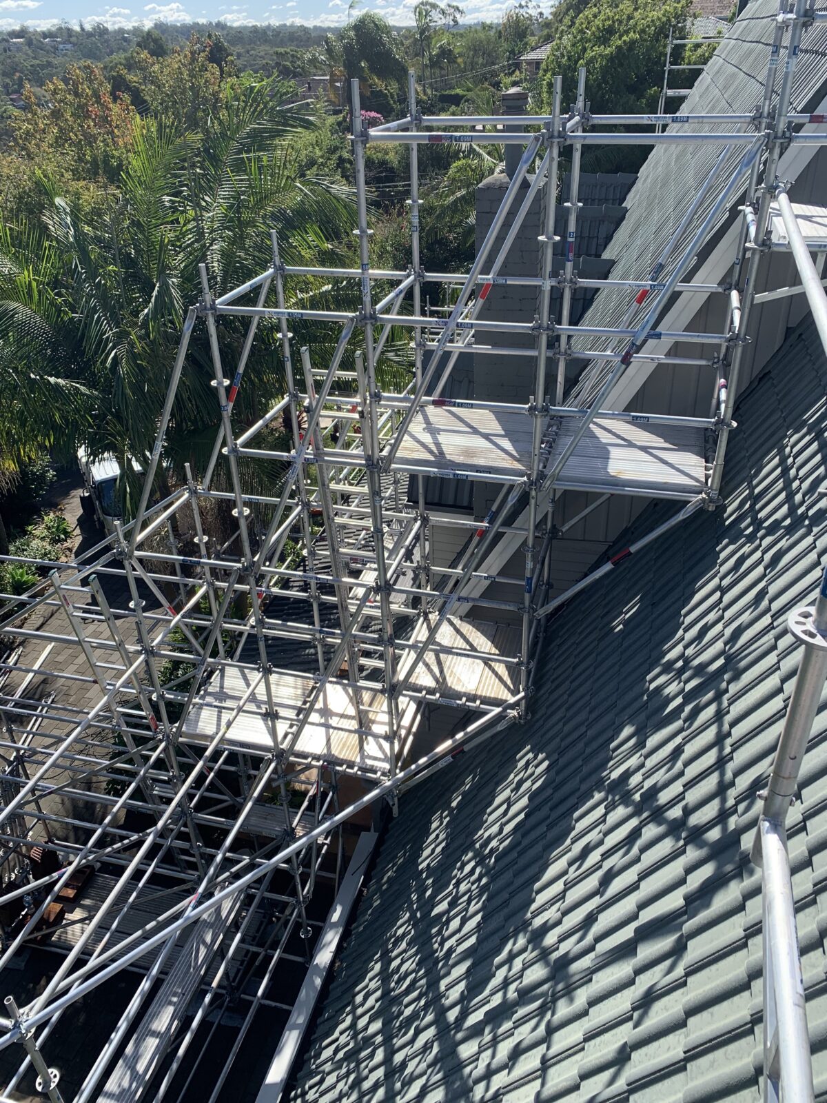East Killara Sydney | Aluminium Scaffolding for High-Pitched Roof by ...